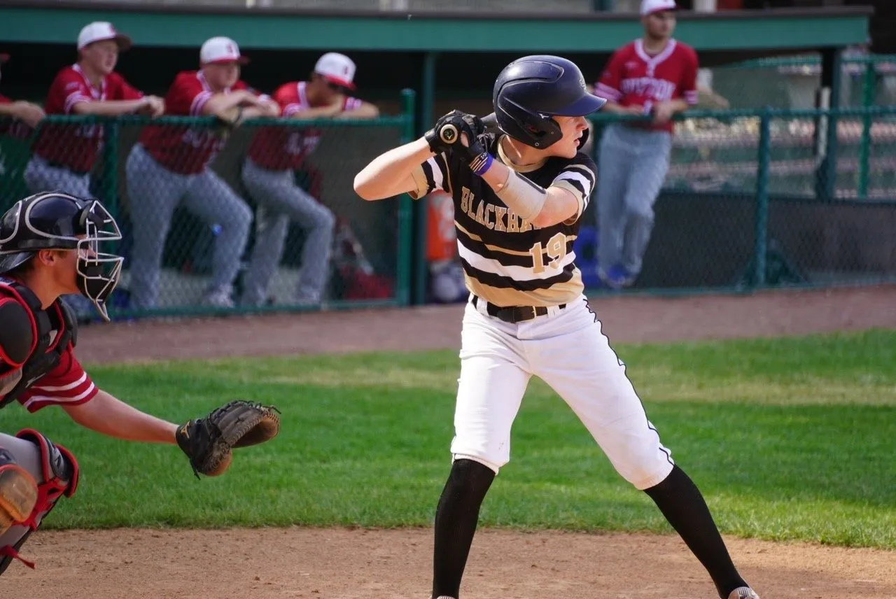 Home - Lincoln Blackhawks Baseball